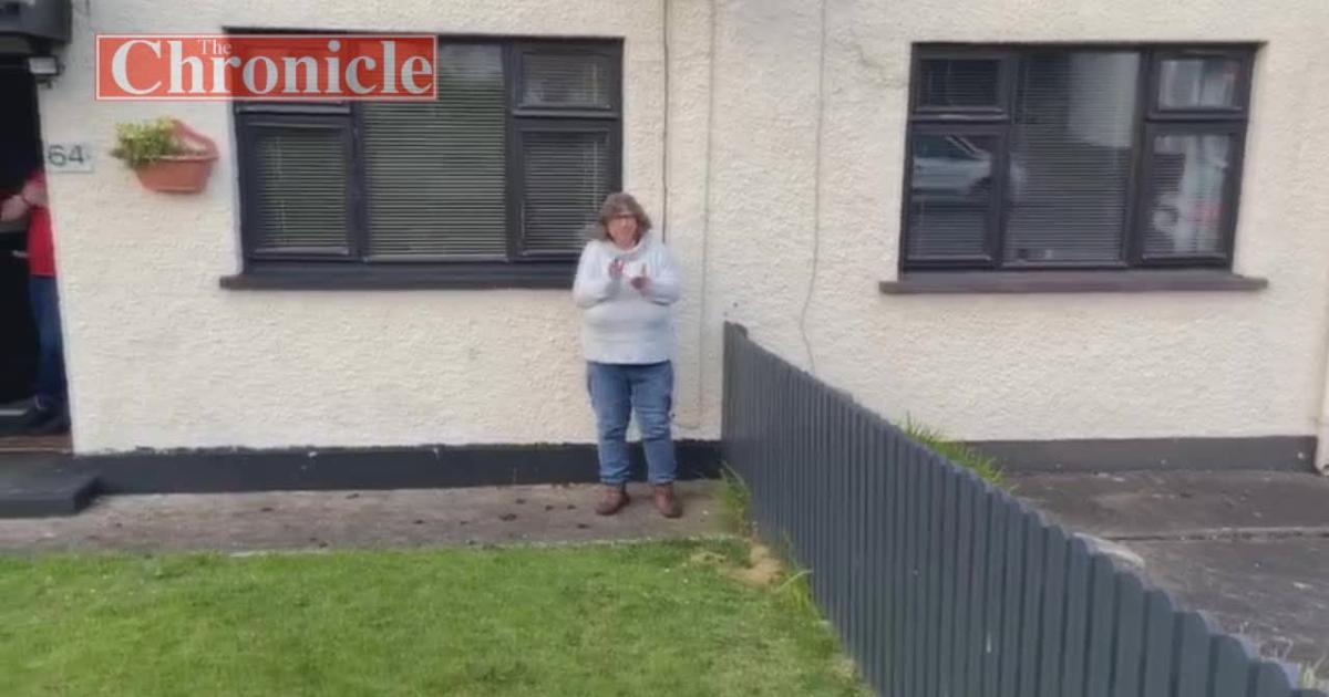 Clapping for NHS Workers - Alpha Newspaper Group