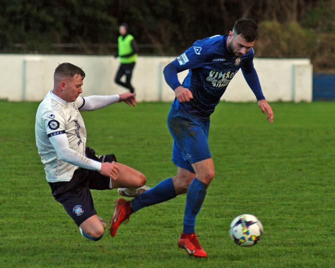 Limavady United stay top of league - Alpha Newspaper Group